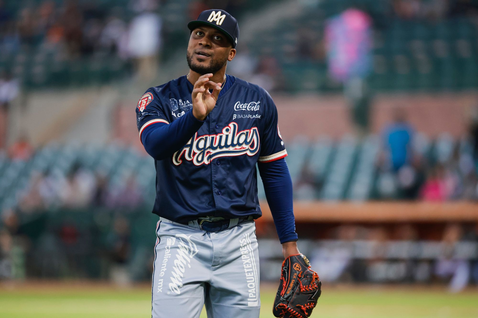 LOS ÁGUILAS VUELVEN A LA SENDA DEL TRIUNFO CON JOYA DE KEYVIUS SAMPSON ...